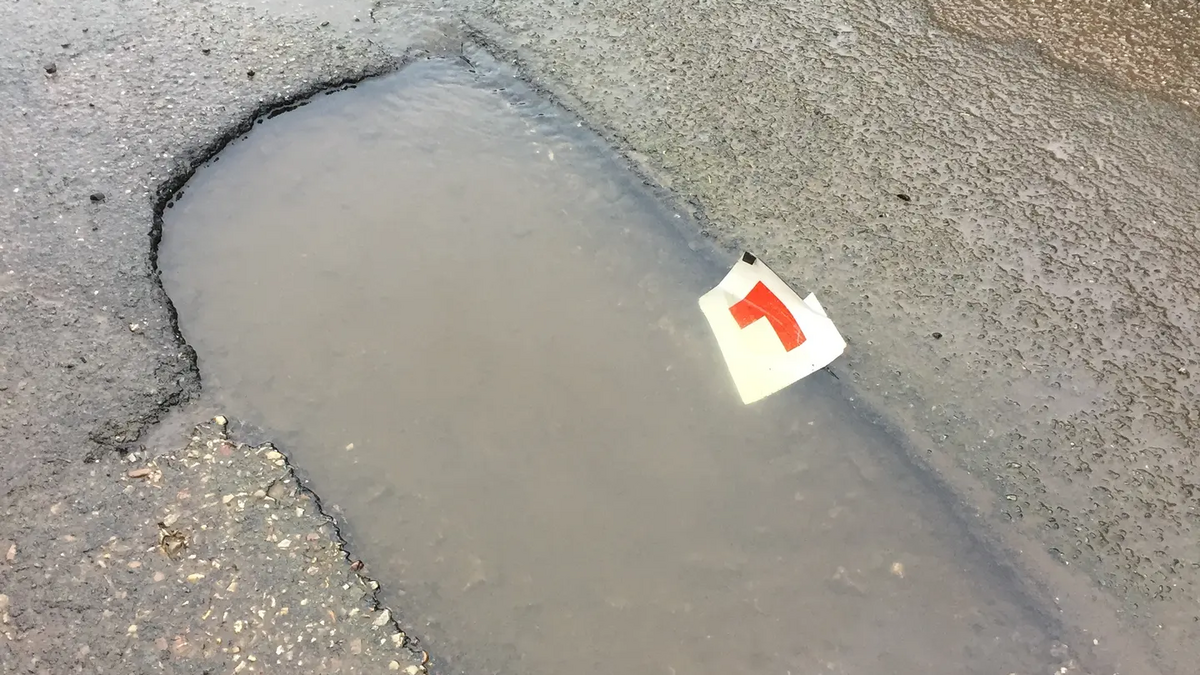 POTHOLE HELL CONTINUES ON DEVON'S ROADS - Exmouth and Exeter East ...